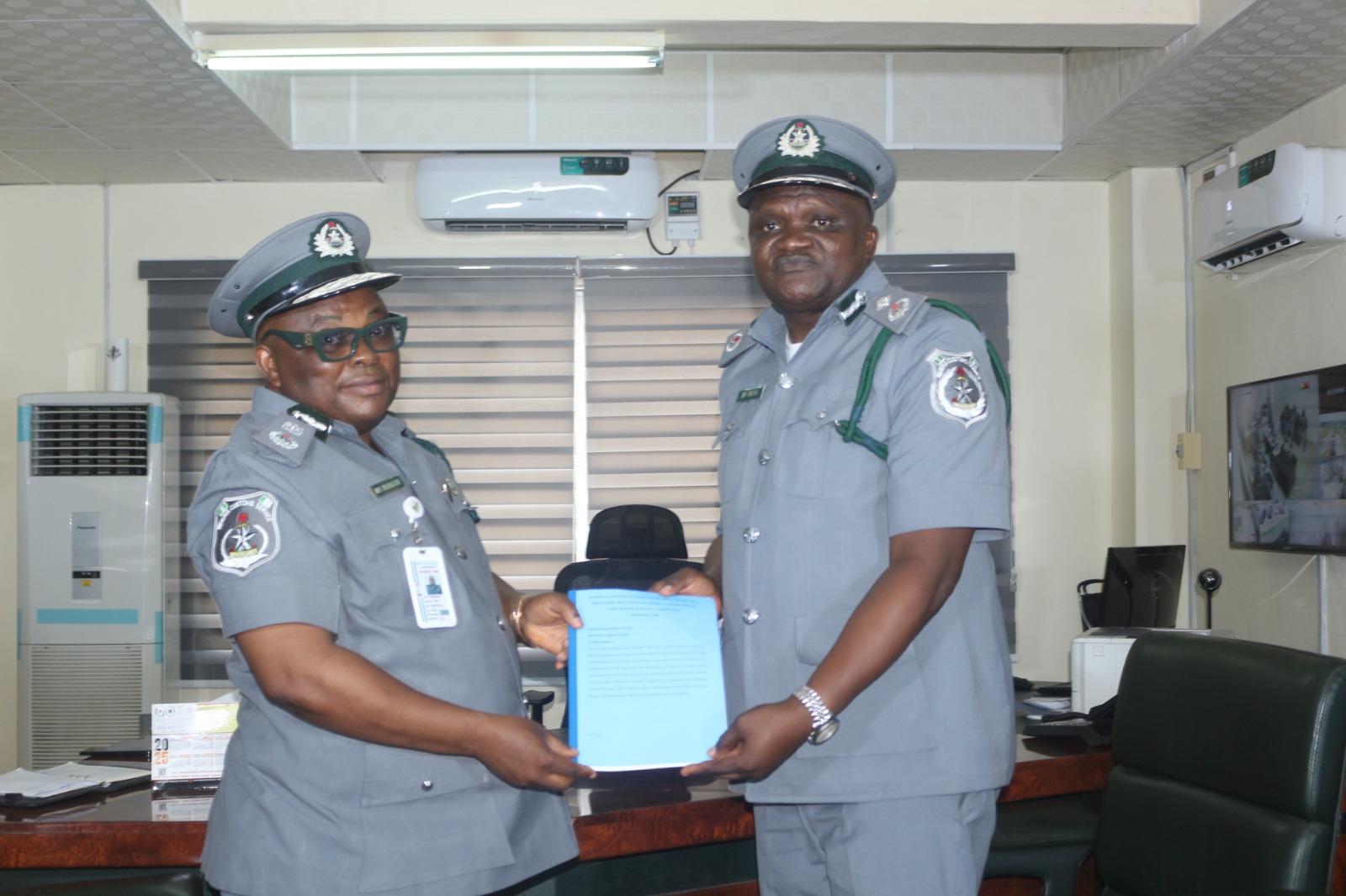 Customs: Comptroller Oramalugo Takes Over at Seme Command – Maritime ...